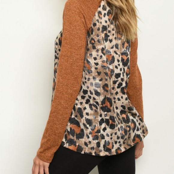 entro | Sweaters | Animal Print Knit | Poshmark